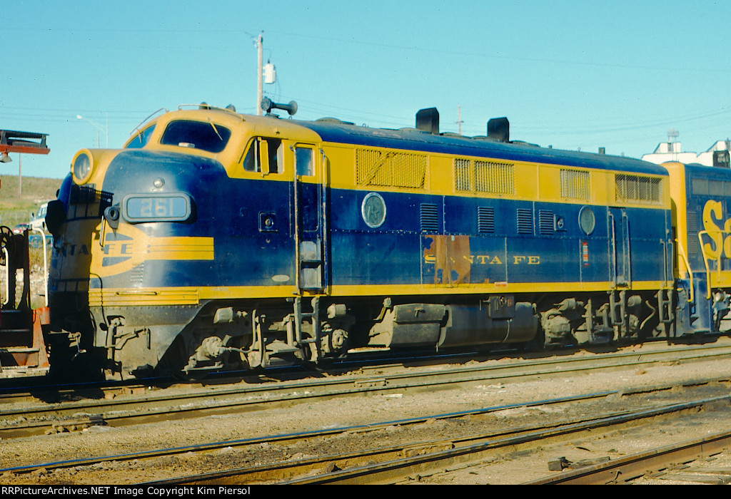 ATSF 261L